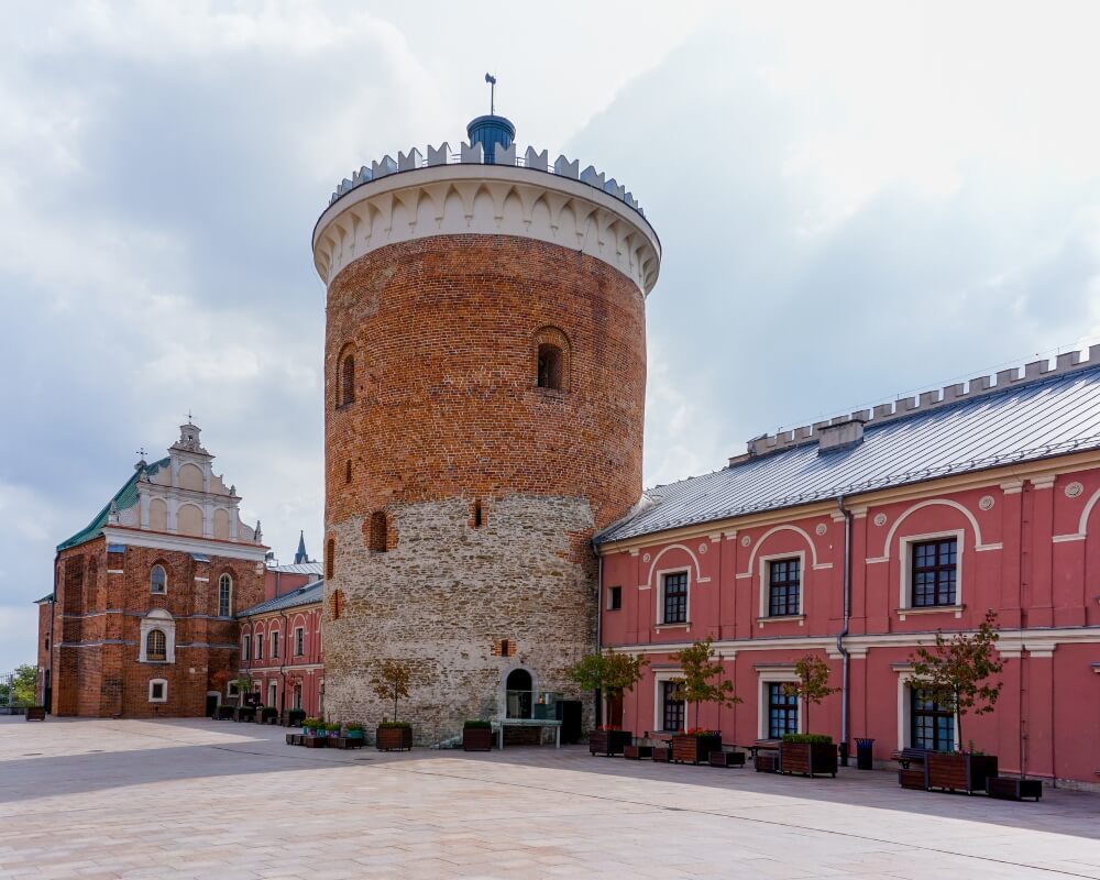 22 Most Beautiful & Famous Landmarks in Poland - World of Lina