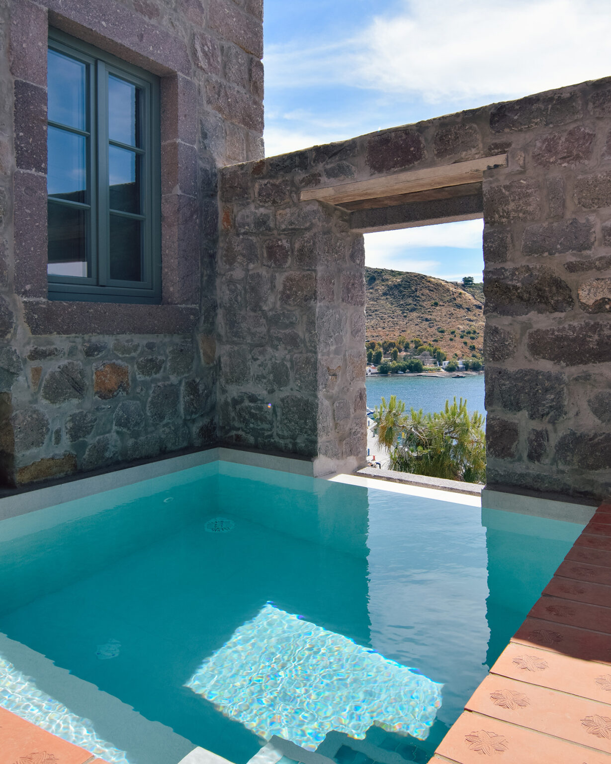 Patmos Eye – A Place You’ll Want to Stay Forever (Review) - World of Lina